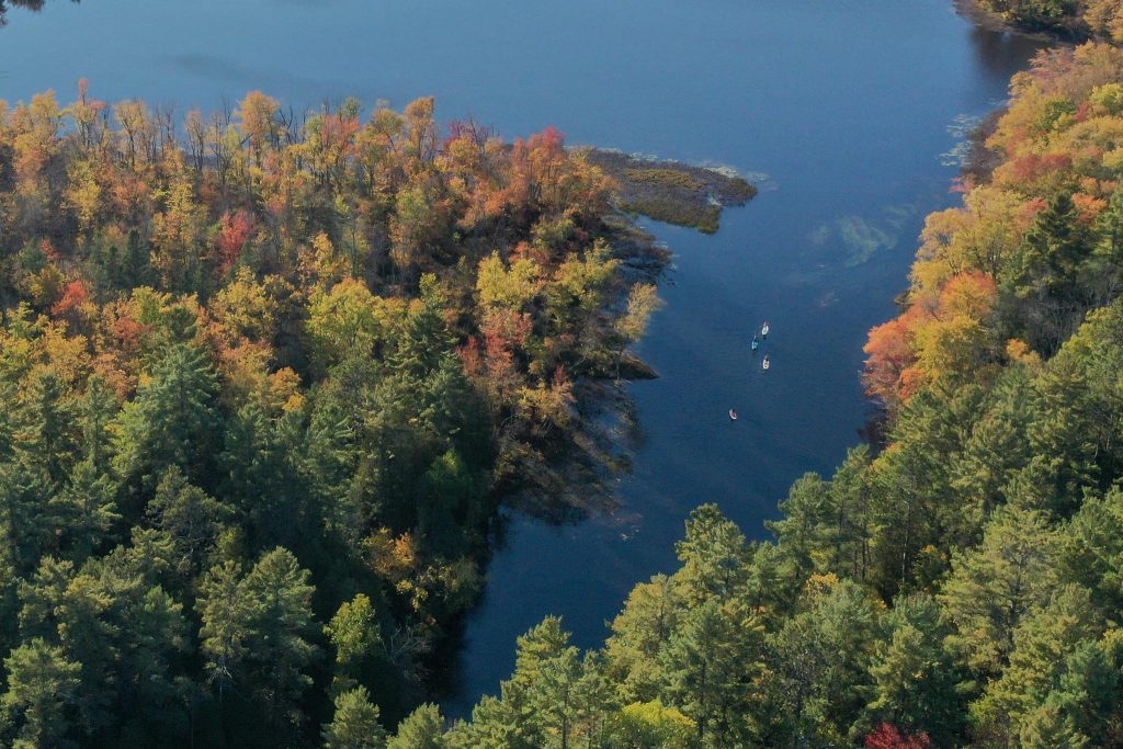 Fall Boating: Explore The Trent-Severn Waterway this Autumn - FallRoutes.ca